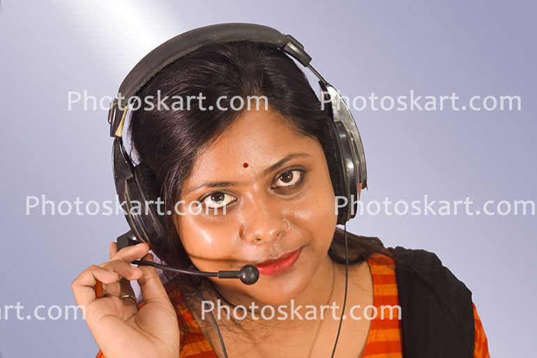 indian lady telecaller | Photoskart